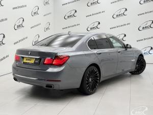 BMW 740 2013 Viļņa, ar dzinēja tilpumu 3.00 L un nobraukumu 327 tūkst. km par 10600 €, foto 3 vietnē AUTOMOTO.COM.LV