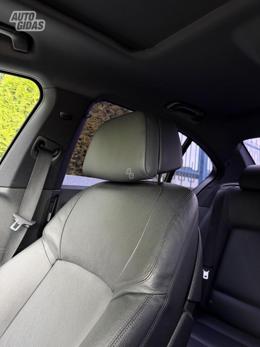 BMW 740 2015 in Vilnius, with an engine capacity of 3.00 L and mileage of 167 thousand km for 15000 €, photo 32 on AUTOMOTO.COM.LV