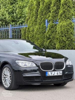 BMW 740 2015 in Vilnius, with an engine capacity of 3.00 L and mileage of 167 thousand km for 15000 €, photo 8 on AUTOMOTO.COM.LV