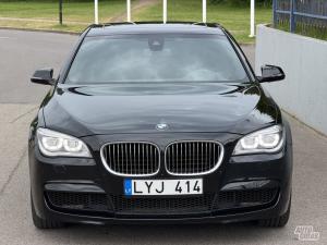 BMW 740 2015 in Vilnius, with an engine capacity of 3.00 L and mileage of 167 thousand km for 15000 €, photo 10 on AUTOMOTO.COM.LV