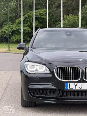 BMW 740 2015 in Vilnius, with an engine capacity of 3.00 L and mileage of 167 thousand km for 15000 €, photo 11 on AUTOMOTO.COM.LV