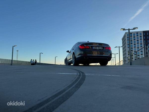 BMW 740 2015 in Tallinn, with an engine capacity of 3.00 L and mileage of 250 thousand km for 18000 €, photo 6 on AUTOMOTO.COM.LV