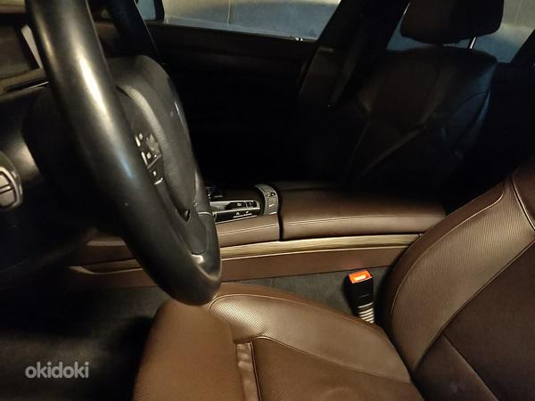 BMW 740 2015 in Tallinn, with an engine capacity of 3.00 L and mileage of 250 thousand km for 18000 €, photo 7 on AUTOMOTO.COM.LV