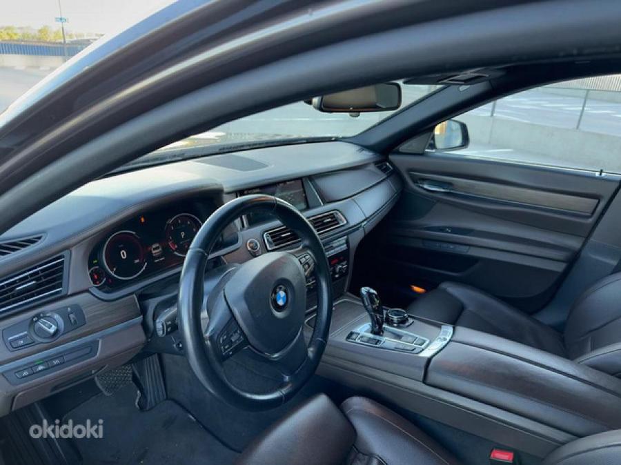 BMW 740 2015 Tallina, ar dzinēja tilpumu 3.00 L un nobraukumu 250 tūkst. km par 18000 €, foto 11 vietnē AUTOMOTO.COM.LV