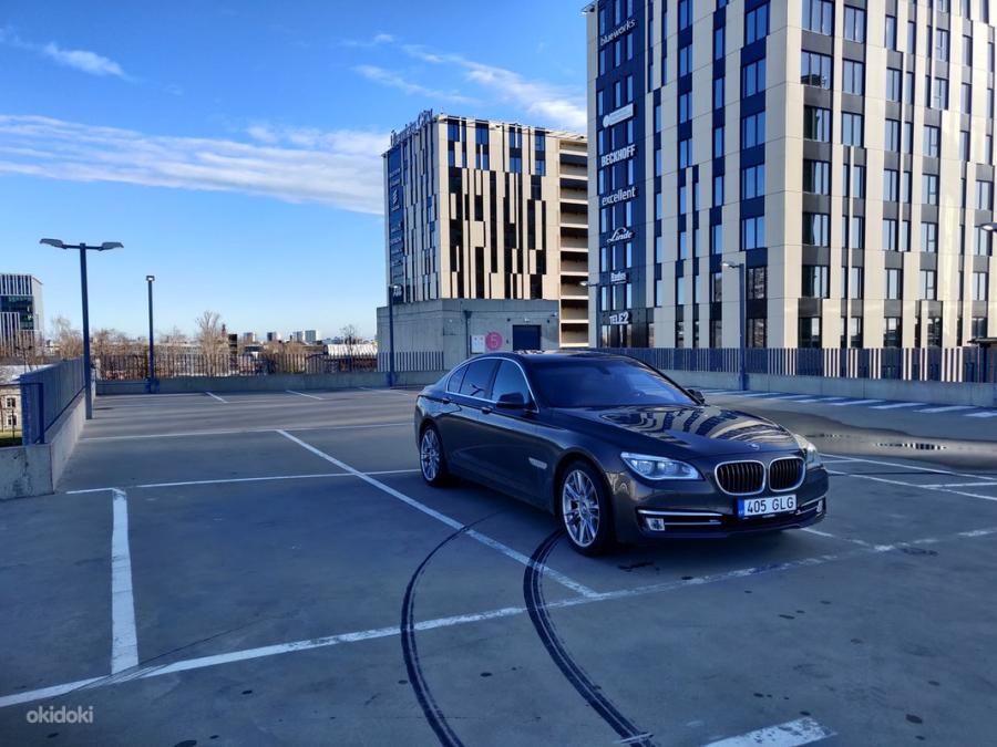 BMW 740 2015 Tallina, ar dzinēja tilpumu 3.00 L un nobraukumu 250 tūkst. km par 18000 €, foto 19 vietnē AUTOMOTO.COM.LV