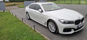 BMW 740 2016 in Vilnius, with an engine capacity of 3.00 L and mileage of 189 thousand km for 25000 €, photo 5 on AUTOMOTO.COM.LV