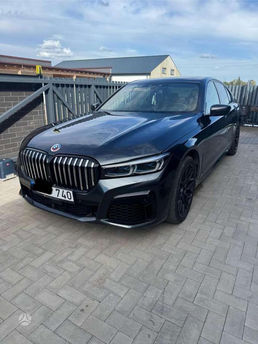 BMW 740 2017 in Marijampole, with an engine capacity of 2.99 L and mileage of 161 thousand km for 31000 €, photo 1 on AUTOMOTO.COM.LV