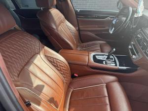 BMW 740 2017 in Marijampole, with an engine capacity of 2.99 L and mileage of 161 thousand km for 31000 €, photo 11 on AUTOMOTO.COM.LV