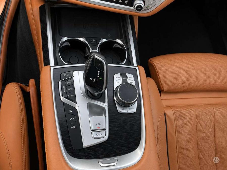 BMW 740 2019 Kauņa, ar dzinēja tilpumu 2.99 L un nobraukumu 195 tūkst. km par 44999 €, foto 9 vietnē AUTOMOTO.COM.LV