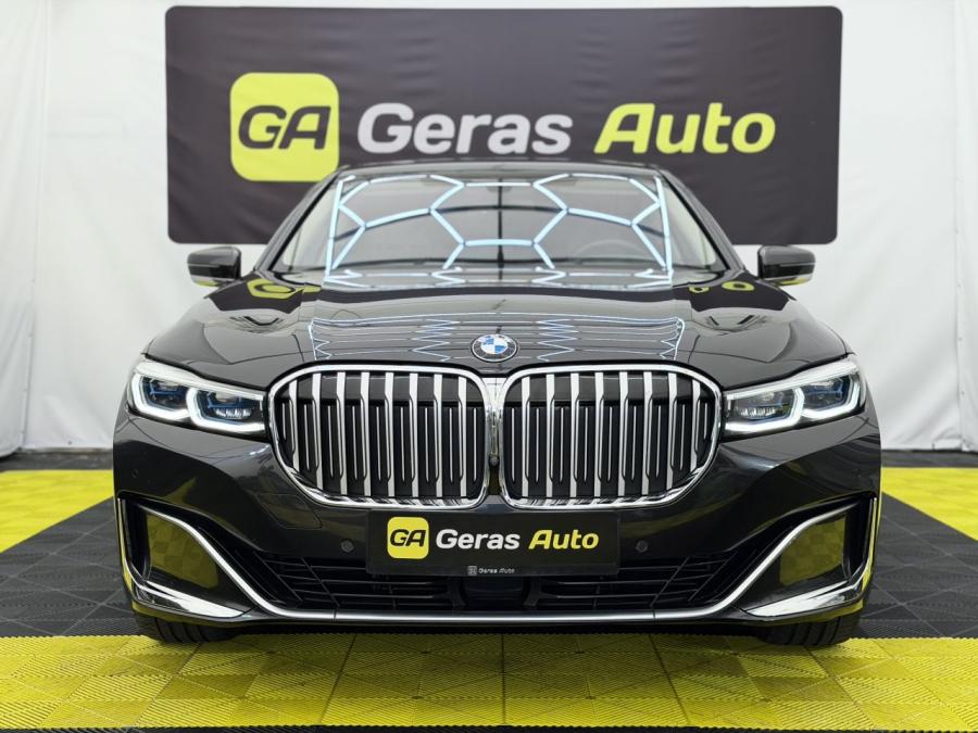 BMW 740 2020 in Vilnius, with an engine capacity of 0.00 L and mileage of 0 thousand km for 35990 €, photo 3 on AUTOMOTO.COM.LV
