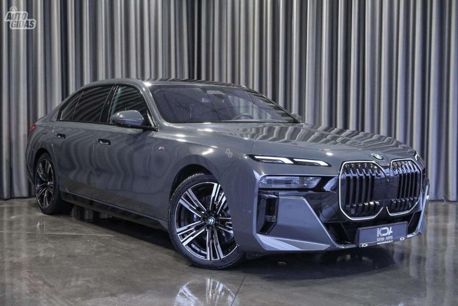 BMW 740 2024 Marijampole, ar dzinēja tilpumu 3.00 L un nobraukumu 9 tūkst. km par 88950 €, foto 1 vietnē AUTOMOTO.COM.LV