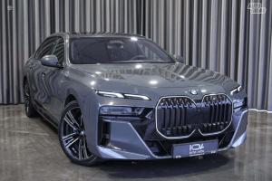 BMW 740 2024 Marijampole, ar dzinēja tilpumu 3.00 L un nobraukumu 9 tūkst. km par 88950 €, foto 2 vietnē AUTOMOTO.COM.LV