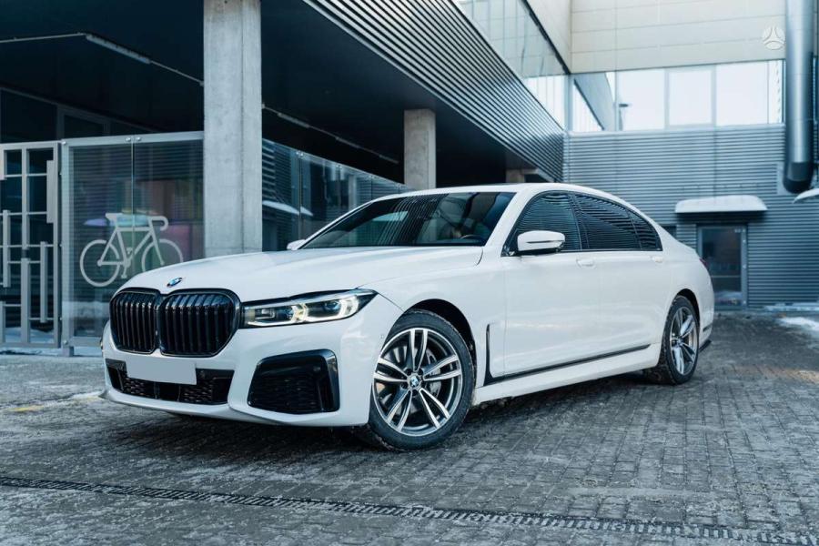 Balts BMW 740 2017 Viļņa, ar dzinēja tilpumu 3.00 L un nobraukumu 221 tūkst. km par 22900 €, foto 5 vietnē AUTOMOTO.COM.LV