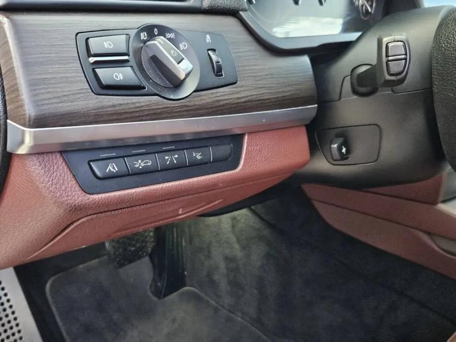 Белый БМВ 740 2010 в Екабпилс, объемом двигателя 3.00 л и пробегом 229 тыс. км за 9490 €, фото 16 на AUTOMOTO.COM.LV