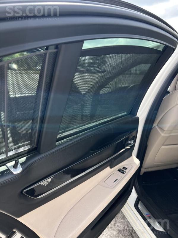 Balts BMW 740 2010 Liepāja, ar dzinēja tilpumu 3.00 L un nobraukumu 262 tūkst. km par 13000 €, foto 4 vietnē AUTOMOTO.COM.LV