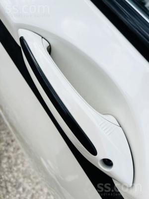 Balts BMW 740 2010 Liepāja, ar dzinēja tilpumu 3.00 L un nobraukumu 262 tūkst. km par 13000 €, foto 22 vietnē AUTOMOTO.COM.LV