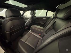 Balts BMW 740 2012 Marijampole, ar dzinēja tilpumu 2.99 L un nobraukumu 237 tūkst. km par 15450 €, foto 8 vietnē AUTOMOTO.COM.LV