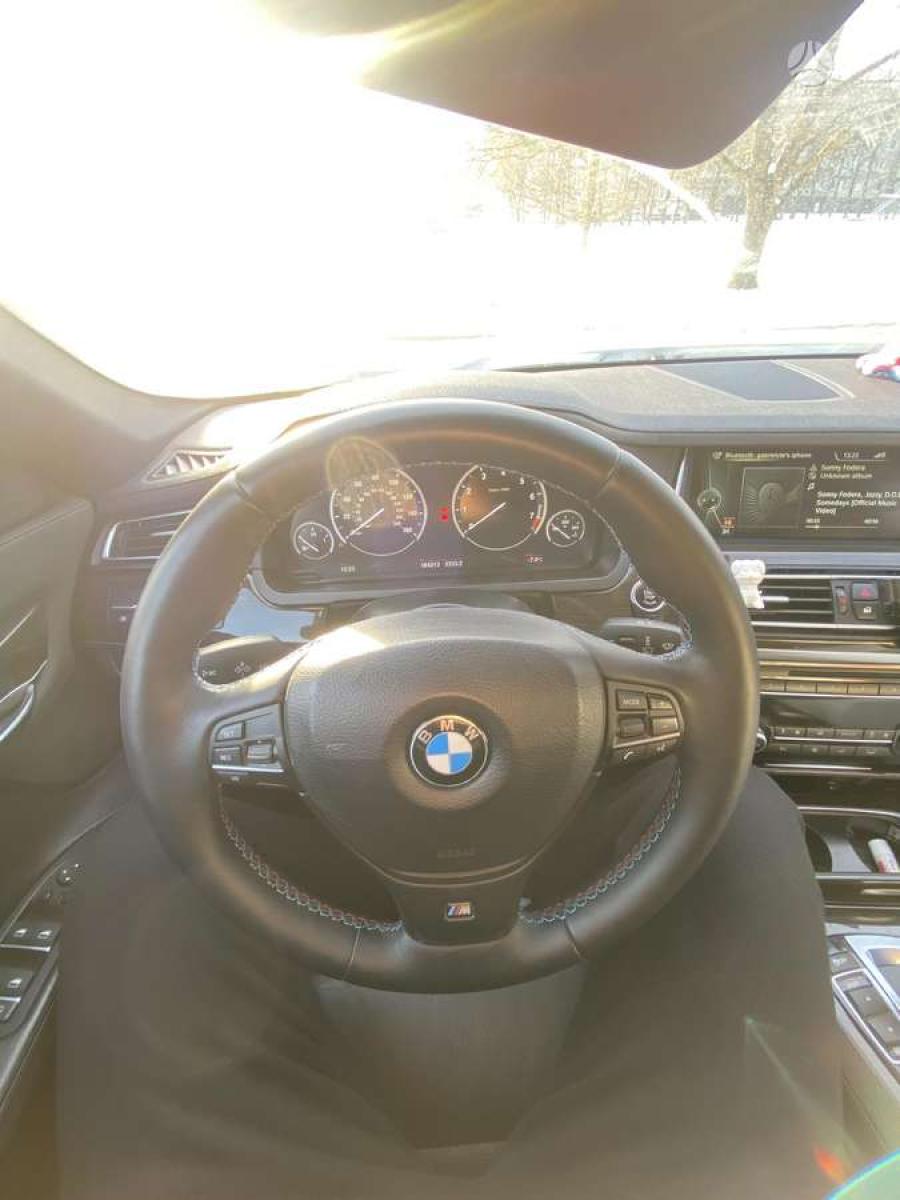Balts BMW 740 2013 Šauļi, ar dzinēja tilpumu 3.00 L un nobraukumu 184 tūkst. km par 12400 €, foto 17 vietnē AUTOMOTO.COM.LV