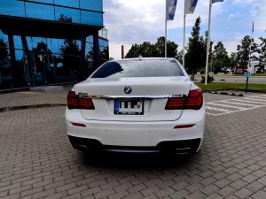 Balts BMW 740 2014 Šauļi, ar dzinēja tilpumu 2.98 L un nobraukumu 227 tūkst. km par 13500 €, foto 8 vietnē AUTOMOTO.COM.LV
