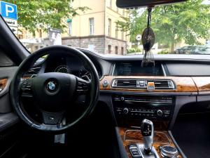 Balts BMW 740 2014 Šauļi, ar dzinēja tilpumu 2.98 L un nobraukumu 227 tūkst. km par 13500 €, foto 15 vietnē AUTOMOTO.COM.LV