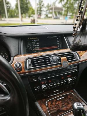 Balts BMW 740 2014 Šauļi, ar dzinēja tilpumu 2.98 L un nobraukumu 227 tūkst. km par 13500 €, foto 16 vietnē AUTOMOTO.COM.LV