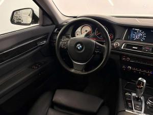 Balts BMW 740 2014 Marijampole, ar dzinēja tilpumu 2.99 L un nobraukumu 243 tūkst. km par 14850 €, foto 19 vietnē AUTOMOTO.COM.LV
