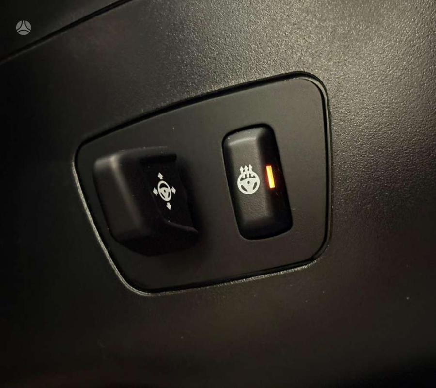 Balts BMW 740 2014 Marijampole, ar dzinēja tilpumu 2.99 L un nobraukumu 243 tūkst. km par 14850 €, foto 28 vietnē AUTOMOTO.COM.LV