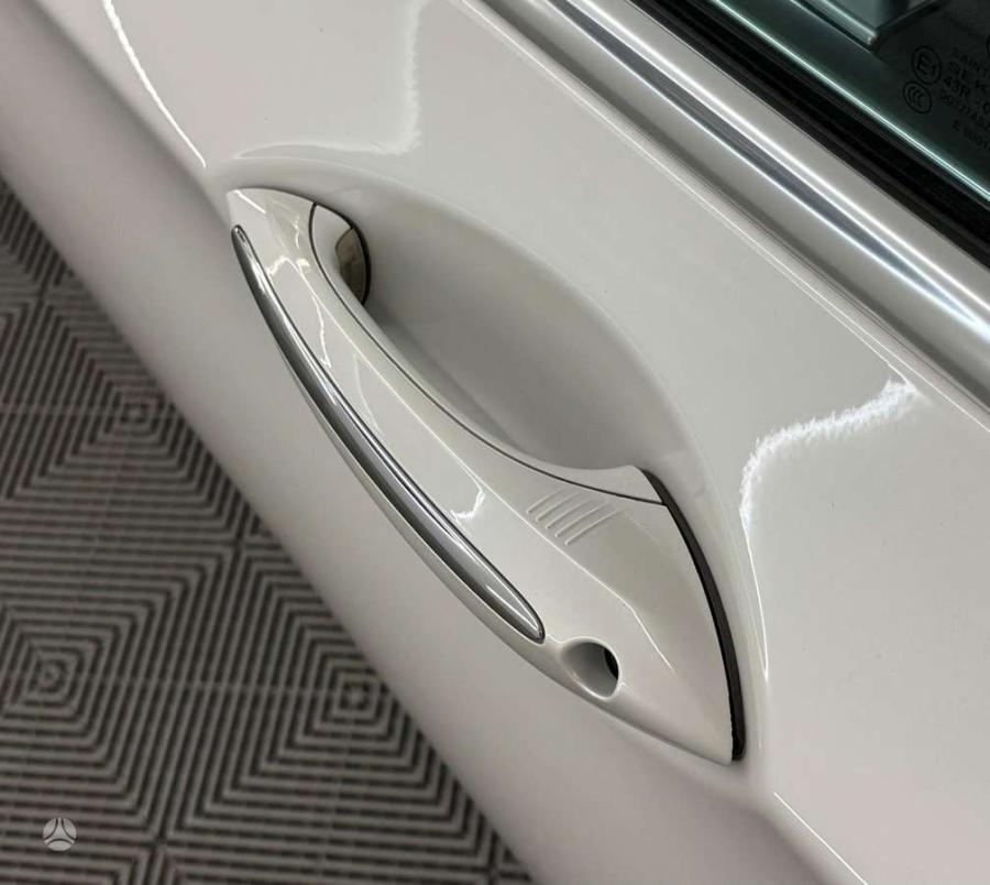 Balts BMW 740 2014 Marijampole, ar dzinēja tilpumu 2.99 L un nobraukumu 243 tūkst. km par 14850 €, foto 34 vietnē AUTOMOTO.COM.LV