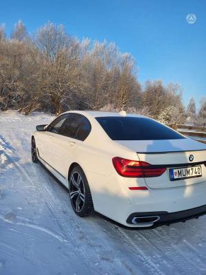 Balts BMW 740 2016 Telšiai, ar dzinēja tilpumu 3.00 L un nobraukumu 165 tūkst. km par 37500 €, foto 4 vietnē AUTOMOTO.COM.LV
