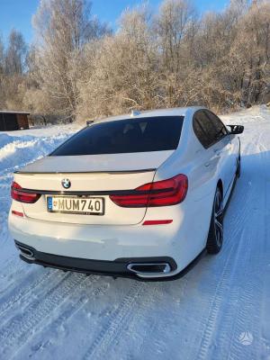 Balts BMW 740 2016 Telšiai, ar dzinēja tilpumu 3.00 L un nobraukumu 165 tūkst. km par 37500 €, foto 6 vietnē AUTOMOTO.COM.LV