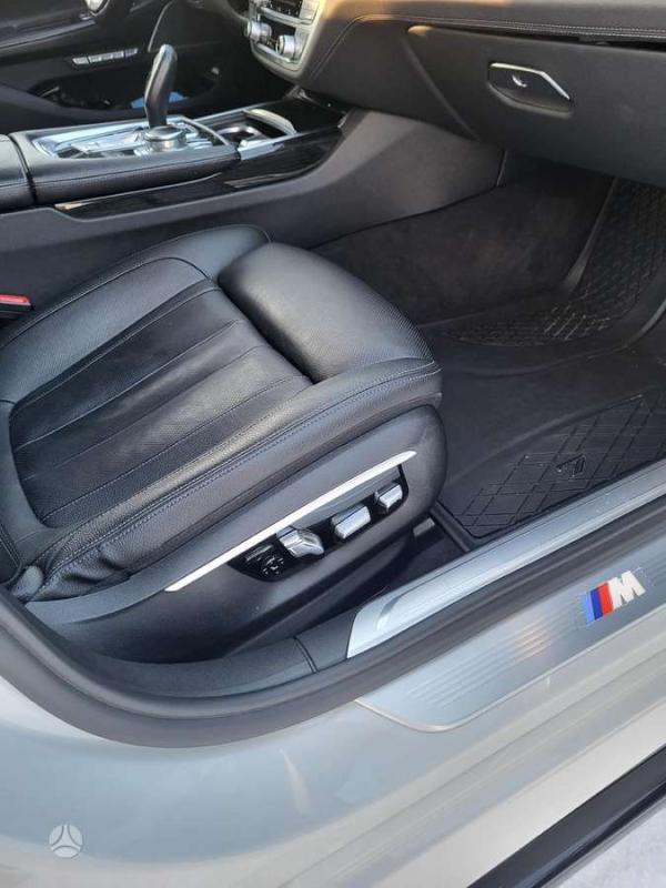 Balts BMW 740 2016 Telšiai, ar dzinēja tilpumu 3.00 L un nobraukumu 165 tūkst. km par 37000 €, foto 11 vietnē AUTOMOTO.COM.LV