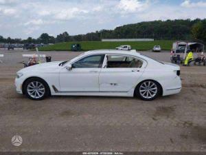 White BMW 740 2017 in Klaipeda, with an engine capacity of 0.00 L and mileage of 182 thousand km for 5700 €, photo 16 on AUTOMOTO.COM.LV