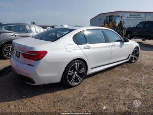 White BMW 740 2017 in Klaipeda, with an engine capacity of 3.00 L and mileage of 155 thousand km for 10600 €, photo 3 on AUTOMOTO.COM.LV