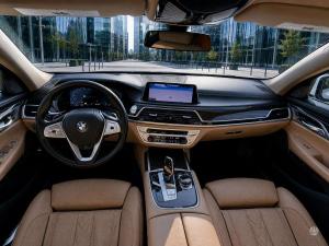 Balts BMW 740 2020 Kauņa, ar dzinēja tilpumu 3.00 L un nobraukumu 85 tūkst. km par 32500 €, foto 7 vietnē AUTOMOTO.COM.LV