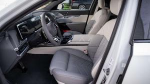 Balts BMW 740 2024 Viļņa, ar dzinēja tilpumu 2.99 L un nobraukumu 33 tūkst. km par 79900 €, foto 7 vietnē AUTOMOTO.COM.LV