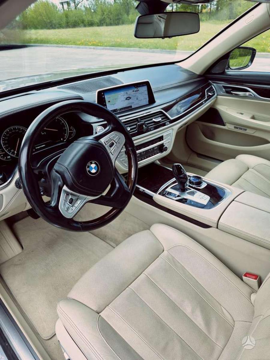 Dzeltens BMW 740 2016 Kretinga, ar dzinēja tilpumu 3.00 L un nobraukumu 190 tūkst. km par 16999 €, foto 8 vietnē AUTOMOTO.COM.LV