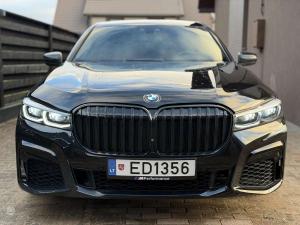 Black BMW 745 2019 in Taurage, with an engine capacity of 0.00 L and mileage of 106 thousand km for 35999 €, photo 2 on AUTOMOTO.COM.LV