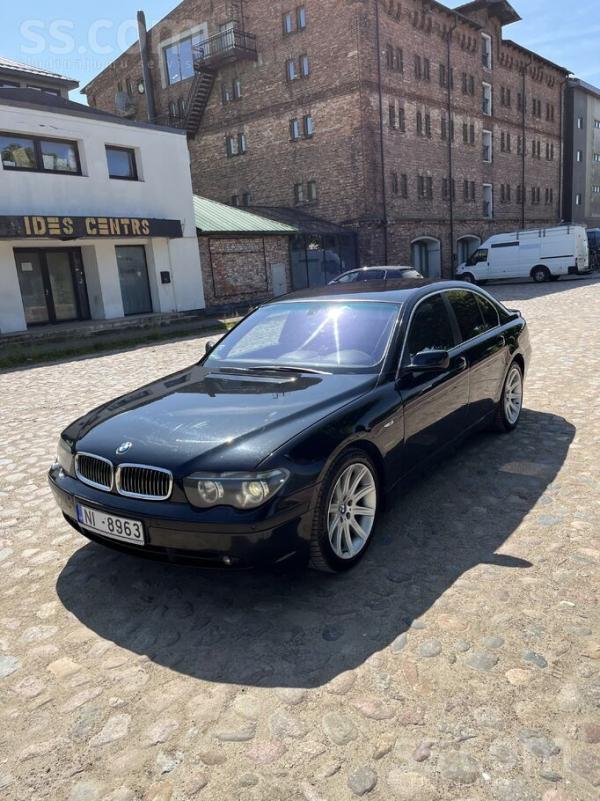 Melns BMW 745 2002 Liepāja, ar dzinēja tilpumu 4.50 L un nobraukumu 263 tūkst. km par 2159 €, foto 2 vietnē AUTOMOTO.COM.LV