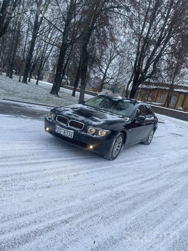 Black BMW 745 2002 in Rezekne, with an engine capacity of 4.40 L and mileage of 207 thousand km for 5200 €, photo 4 on AUTOMOTO.COM.LV
