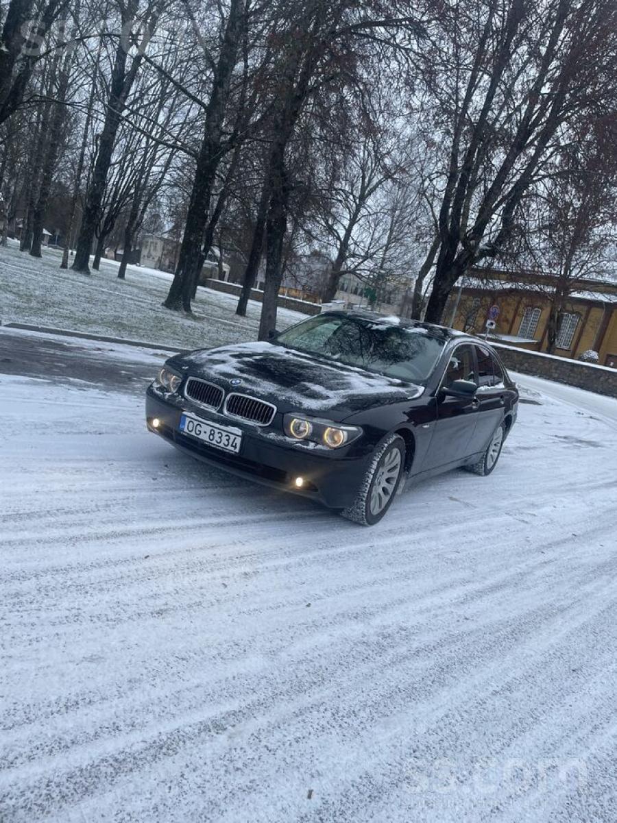 Black BMW 745 2002 in Rezekne, with an engine capacity of 4.40 L and mileage of 207 thousand km for 5200 €, photo 4 on AUTOMOTO.COM.LV