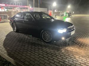 Melns BMW 745 2002 Jelgava, ar dzinēja tilpumu 4.50 L un nobraukumu 245 tūkst. km par 3800 €, foto 3 vietnē AUTOMOTO.COM.LV