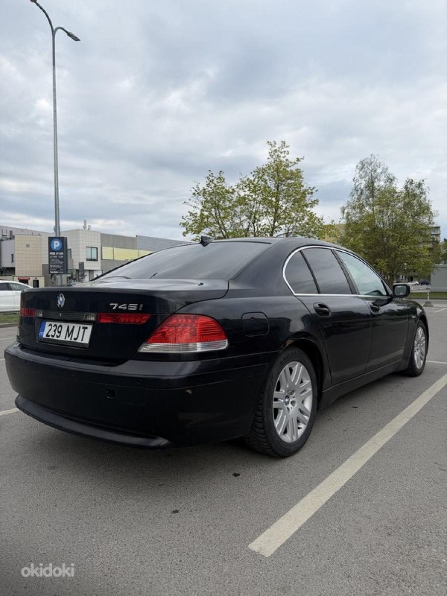 Черный БМВ 745 2002 в Таллин, объемом двигателя 4.40 л и пробегом 395 тыс. км за 2000 €, фото 18 на AUTOMOTO.COM.LV