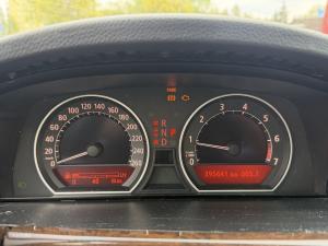 Черный БМВ 745 2002 в Таллин, объемом двигателя 4.40 л и пробегом 395 тыс. км за 2000 €, фото 26 на AUTOMOTO.COM.LV