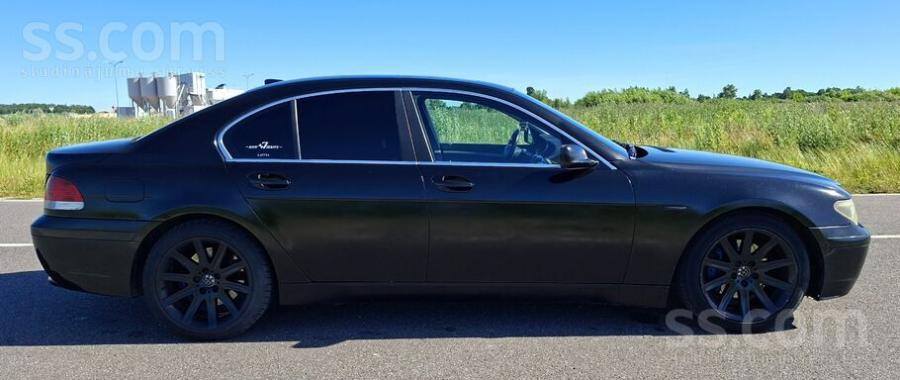 Melns BMW 745 2002 Bauska, ar dzinēja tilpumu 4.40 L un nobraukumu 455 tūkst. km par 1900 €, foto 7 vietnē AUTOMOTO.COM.LV
