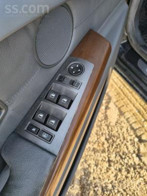 Melns BMW 745 2002 Rīga, ar dzinēja tilpumu 4.40 L un nobraukumu 358 tūkst. km par 1800 €, foto 8 vietnē AUTOMOTO.COM.LV