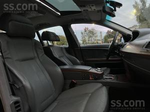 Черный БМВ 745 2003 в Рига, объемом двигателя 4.40 л и пробегом 350 тыс. км за 2550 €, фото 8 на AUTOMOTO.COM.LV