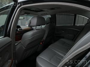 Черный БМВ 745 2003 в Рига, объемом двигателя 4.40 л и пробегом 350 тыс. км за 2550 €, фото 10 на AUTOMOTO.COM.LV