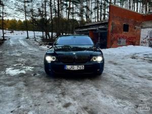 Melns BMW 745 2006 Kauņa, ar dzinēja tilpumu 4.40 L un nobraukumu 450 tūkst. km par 3400 €, foto 5 vietnē AUTOMOTO.COM.LV