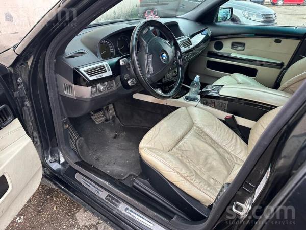 Black BMW 745 2006 in Saldus, with an engine capacity of 4.40 L and mileage of 360 thousand km for 5000 €, photo 4 on AUTOMOTO.COM.LV