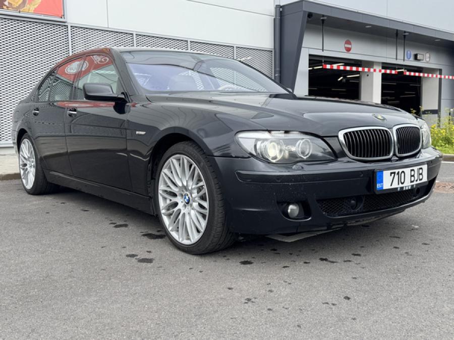 Black BMW 745 2006 in Tallinn, with an engine capacity of 4.50 L and mileage of 265 thousand km for 7000 €, photo 4 on AUTOMOTO.COM.LV